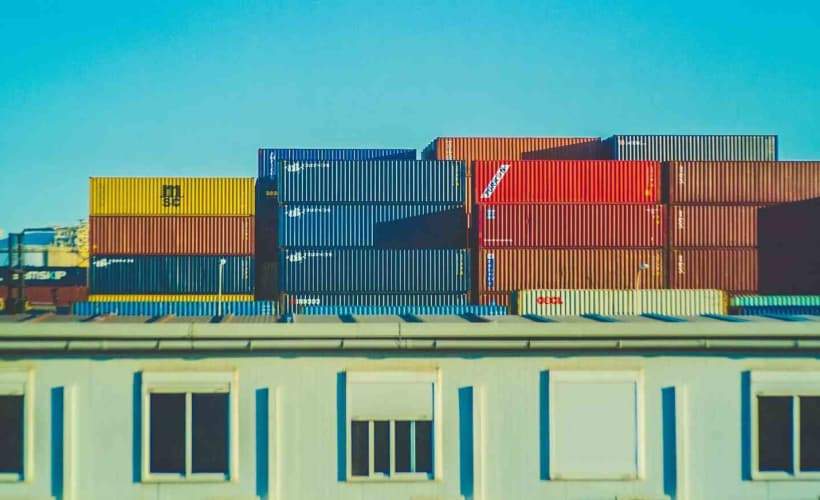 Implementing Microservices Architectures And Deployment Strategies